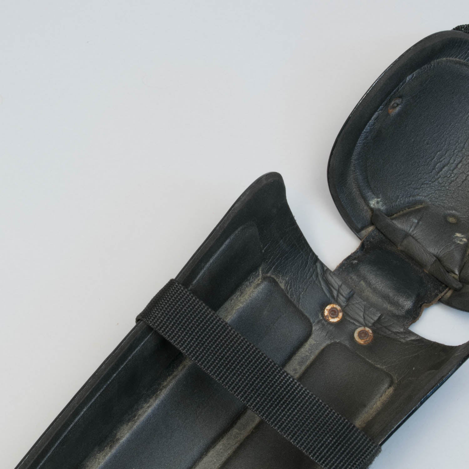 Used Riot Armour Set – DAS Outdoors